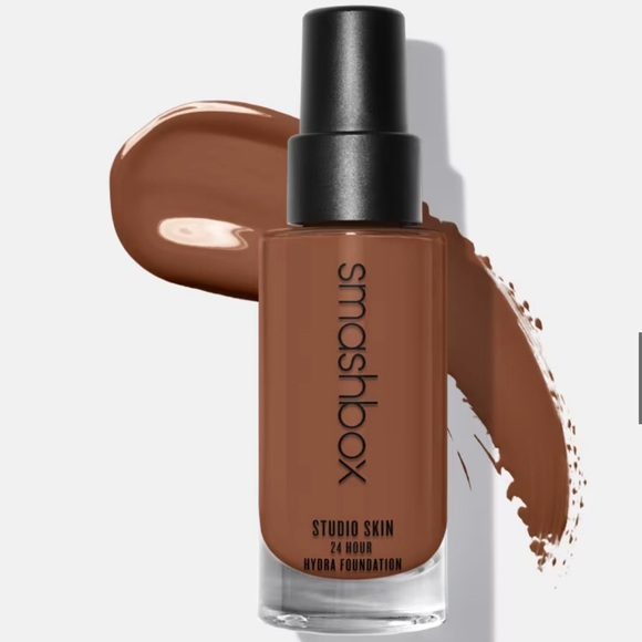 Smashbox | Makeup | Smashbox Studio Skin 5 Hour Wear Foundation | Poshmark